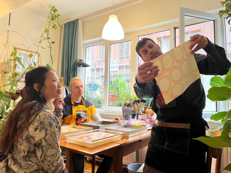Authentic Turkish Art Marbling - Ebru - with Locals at Home - Authenticity and Personal Touch