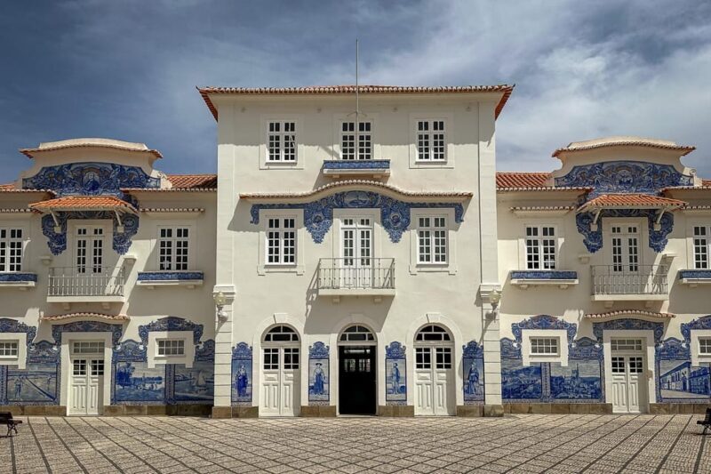 Aveiro: Flexible Walking Tour Starting from Train Station - How the Tour Works and What to Expect