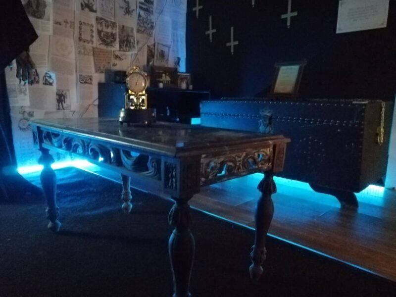 Aveiro: The Warren Files Escape Room Experience - A Closer Look at the Experience