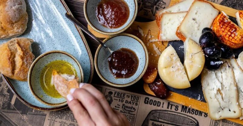 Aveiro: Wine & Food pairing - An Authentic Portuguese Food & Wine Experience in Aveiro