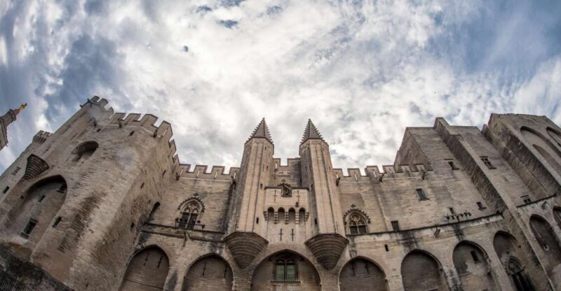 Avignon: City Walking Tour with Popes Palace Entry - Key Points