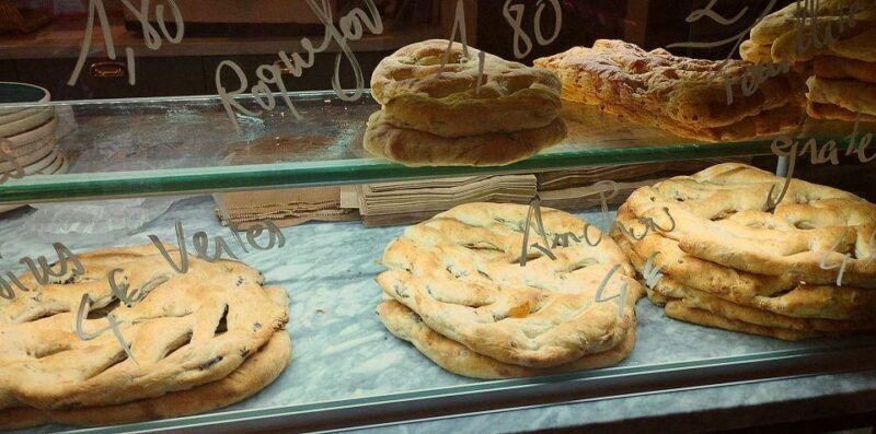 Avignon: Historic District Guided Food & Wine Walking Tour - An In-Depth Look at the Experience