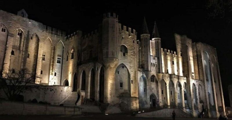 Avignon: La Noctambule du Pape Night Tour - FAQ