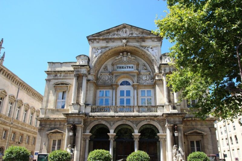Avignon: Private Walking Tour  Discover History & Heritage - An In-Depth Look at the Experience