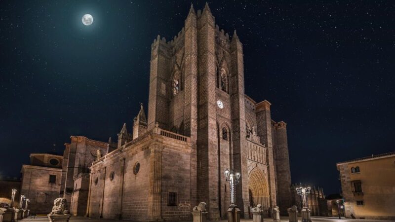 Avila: Cathedral Entry Ticket with Audio Guide - Key Points