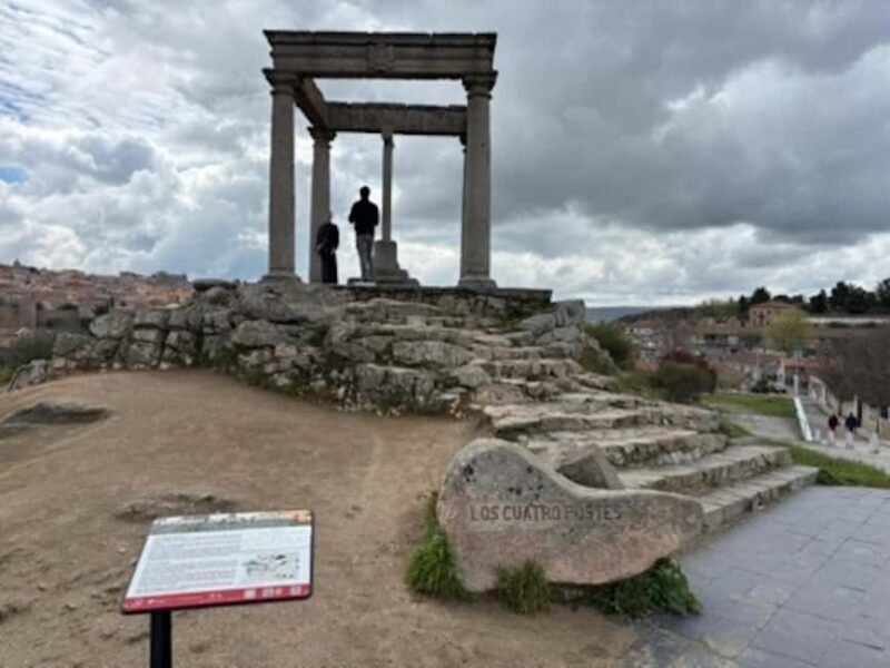 Avila: Half-day private tour in a minivan from Madrid - Exploring the Highlights of Ávila