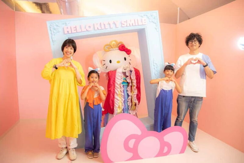 Awaji Hello Kitty Apple Land Admission Ticket - How to Maximize Your Visit
