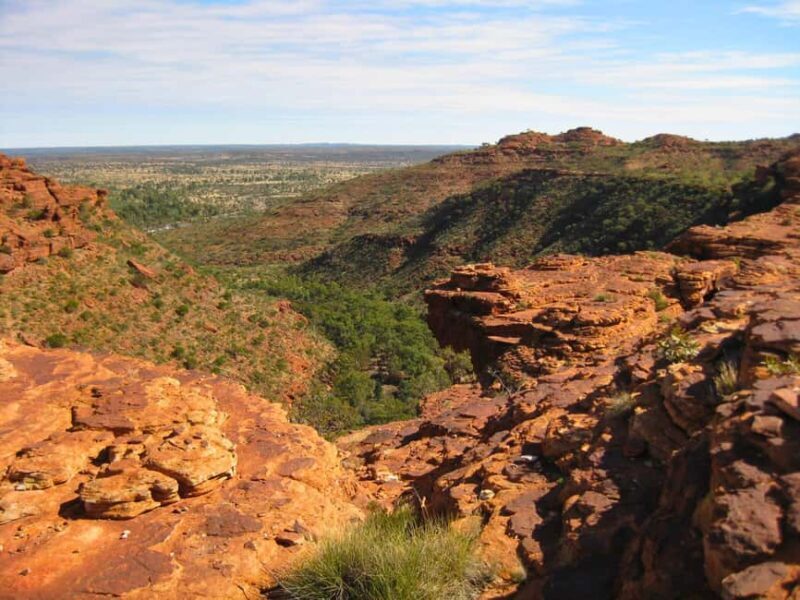 Ayers Rock: Overnight Kings Canyon Experience - Key Points