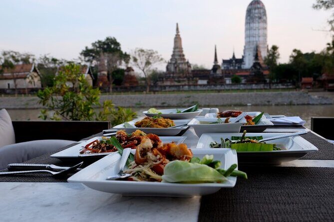 Ayutthaya 5 Temples and Night Market Day Tour from Bangkok - Why Choose This Tour?