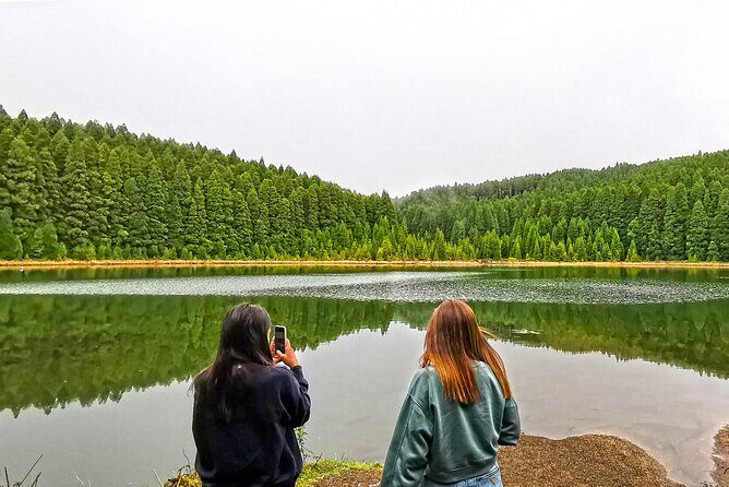 Azores: Shore Excursion Sete Cidades - Blue & Green Twin Crater Lakes - Who Will Enjoy This Tour?