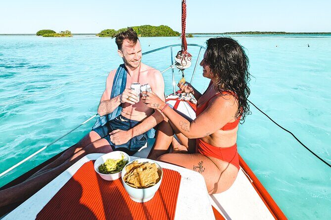 Bacalar: 4hr Private Sailing Tour with Guacamole & Drinks - The Sum Up