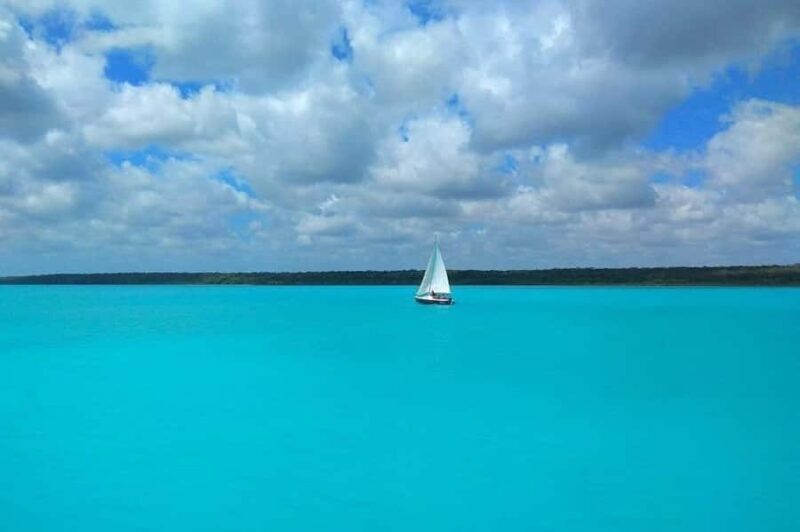 Bacalar: 7 Colors Lagoon Sailing Tour with Snacks & Drinks - Learning on the Water