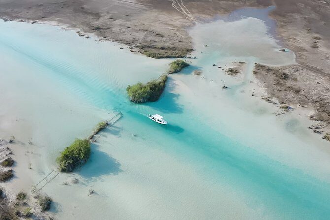 Bacalar Boat Tour and Visit to Cenotes - An In-Depth Look at the Bacalar Boat Tour: What to Expect