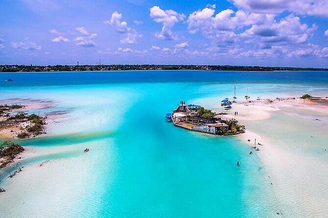 Bacalar, colorful lagoon. Magical experience in 1 day with lunch and transport - Who Should Consider This Tour?