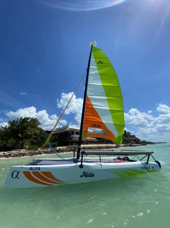 Bacalar: Eco-friendly tour on a Hobbie Getaway catamaran - Key Points