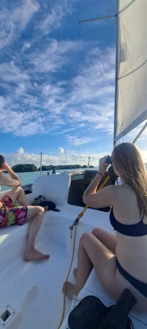 Bacalar: Lagoon Sailing Tour with Snacks and Drinks - Who This Tour Is Best For