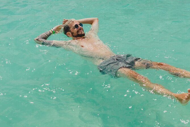 Bacalar Lagoon Sightseeing Boat Tour with Open Bar and Snacks - The Experience: What Travelers Are Saying
