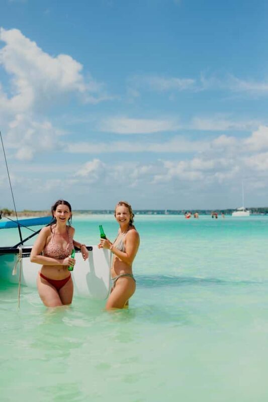Bacalar: Private Catamaran Tour with Beers, Guacamole, and Photos - Key Points