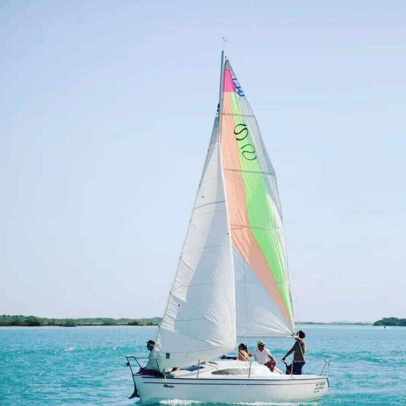 BACALAR! Tour en Velero Privado con bebidas incluidas - Who Should Consider This Tour?