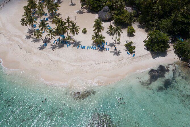 Bacardi Island Excursion with Catamaran, Beach and Lunch - The Boat and Group Size