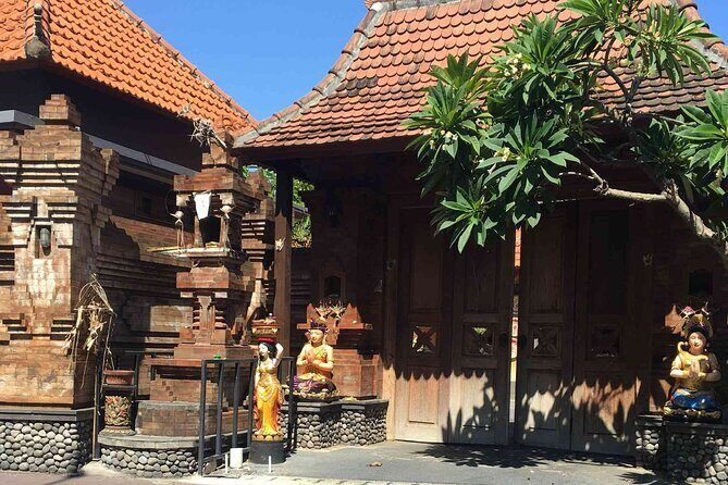 Backlanes and Hidden Sites: A Self-Guided Audio Tour in Seminyak - Key Points