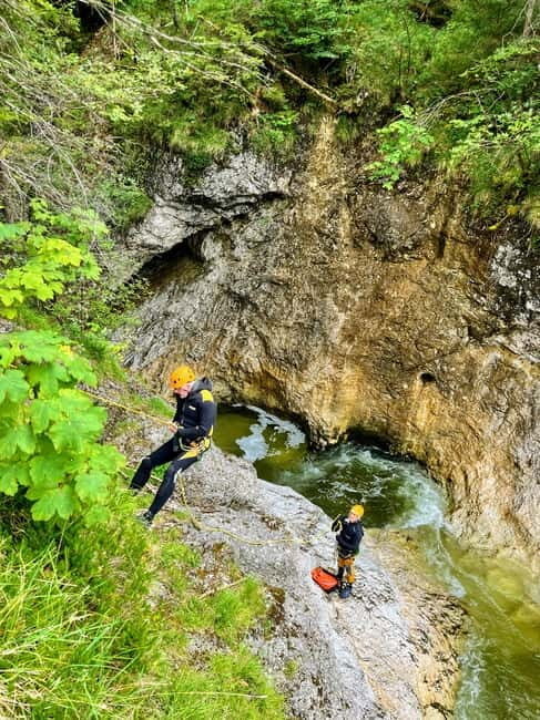 Bad Goisern: Canyoning Adventure for Beginners EXTENDED - Exploring the Canyoning Adventure in Bad Goisern: A Practical Guide for Beginners