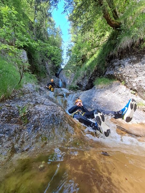 Bad Goisern: Canyoning tour for beginners & advanced canyoners in the Salzkammergut - Key Points