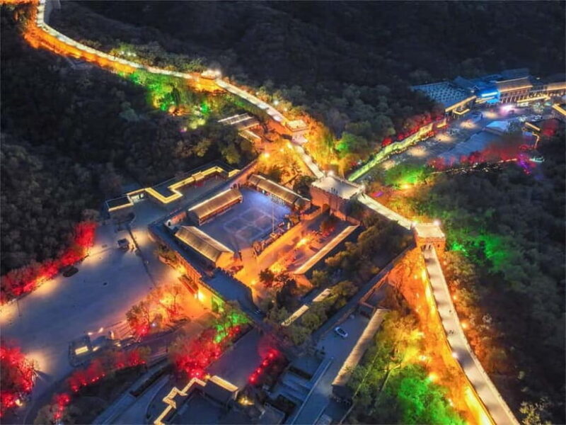 Badaling Great Wall Night Tour+ Light Show + Performance - Key Points