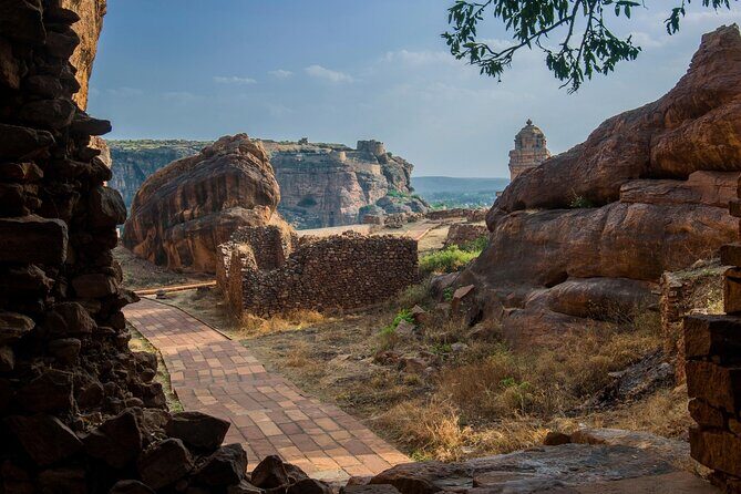 Badami Trails (Guided Day Trip to Badami Cave Temples from Hampi) - FAQs