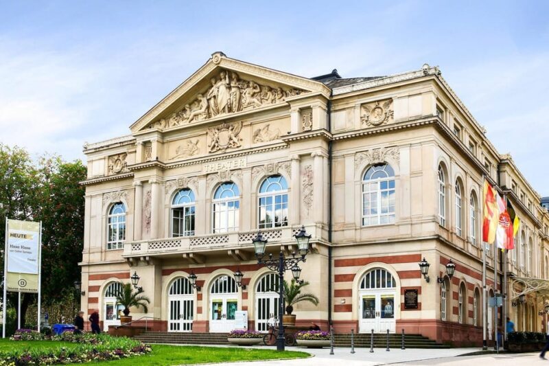 Baden-Baden Private walking tour - Starting Point: Parish Stiftskirche (Collegiate Church)