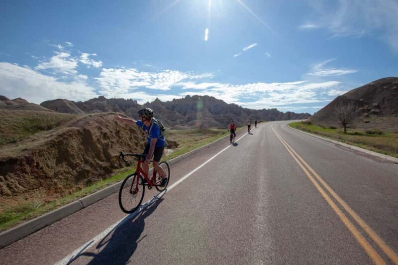Badlands National Park: Private Bike/E-Bike Tour with Lunch - Authentic Experiences and Traveler Feedback