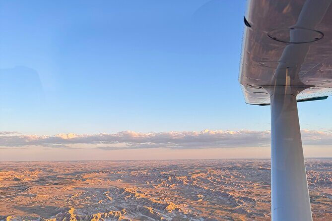 Badlands Small Plane Air Adventure Tour - Key Points