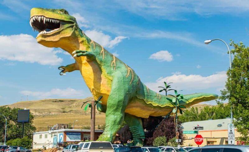 Badlands Tour: Drumheller with Museum, Hoodoos & Dinosaurs - Key Points