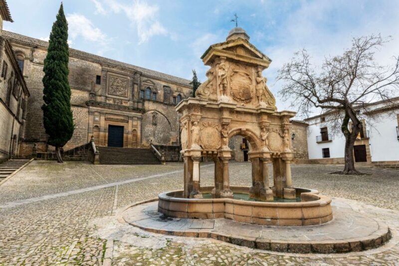 Baeza: Baeza Cathedral Entry Ticket - The Immersive VR Experience and Its Value