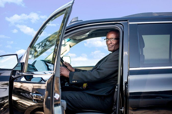 Bahamas Airport Transportation w/Free Grocery Stop-1 Way Private - The Sum Up