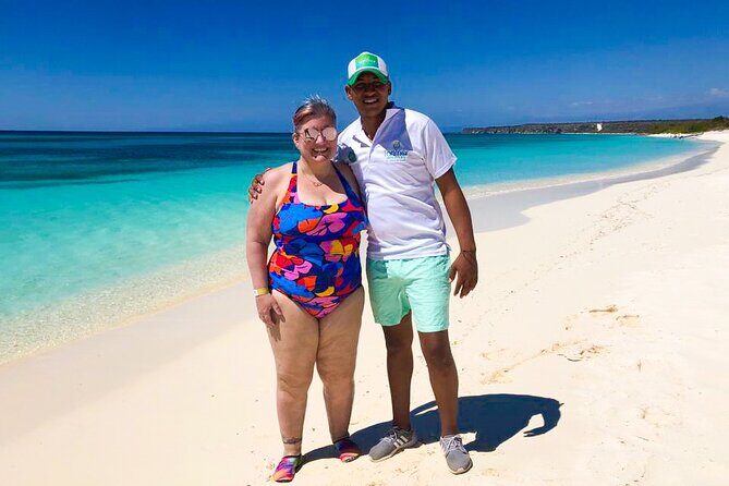 Bahía de las Águilas, ALL INCLUSIVE experience from Pedernales - FAQs