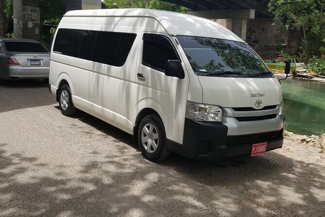 Bahia Principe Grand Jamaica Private Airport transfer - Key Points