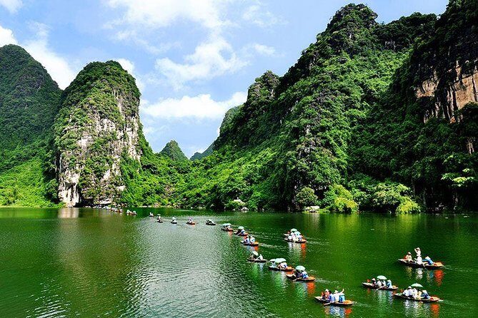 Bai Dinh Pagoda- Trang An Ecotourism Day Tour - Discovering the Wonders of Bai Dinh and Trang An
