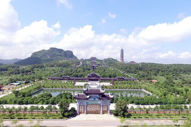 Bai Dinh Trang An Day Trip with Buffet Lunch,Boat Trip and Electric Car 2 Ways - Who Will Love This Tour?