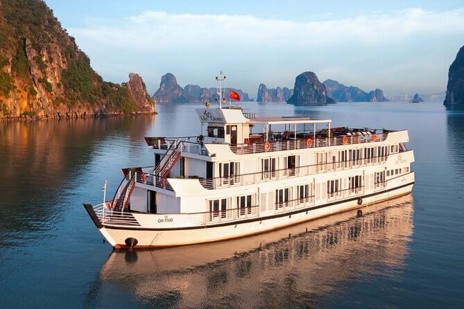 Bai Tu Long 2 days from Hanoi - Key Points