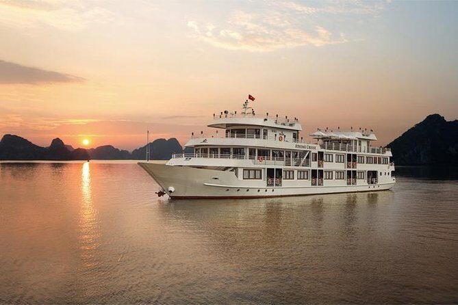 Bai Tu Long Bay Luxury Cruise 2D/1N: Kayaking & Swimming at the pristine places - Summary & Who Should Consider This Tour