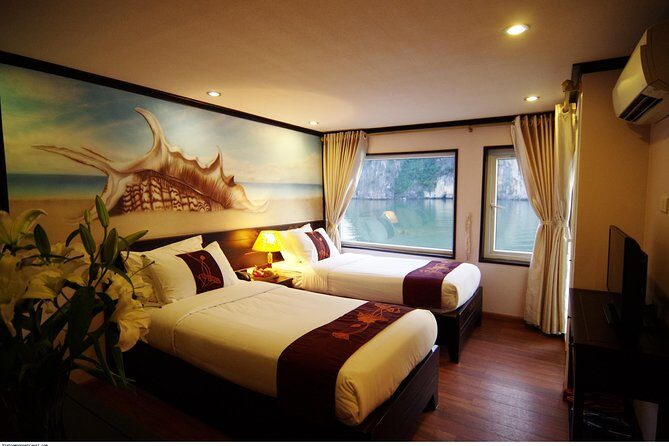 Bai Tu Long Bay Luxury Cruise 2D/1N: Visit Bai Tu Long bay & pristine places - Frequently Asked Questions