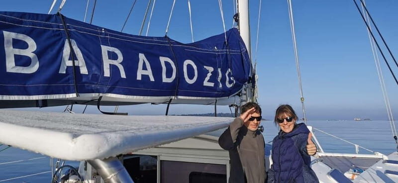 Baie De Morlaix: Catamaran Excursion - A Closer Look at the Catamaran Tour Experience
