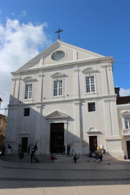 Bairro Explorations: Lisbon's Colorful Neighborhood Tour - Practical Considerations and Limitations