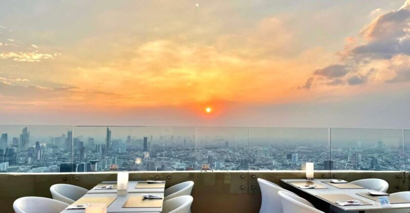 Baiyoke Tower Balcony Buffet & Observation Deck 81st Floor - Is it worth the price?