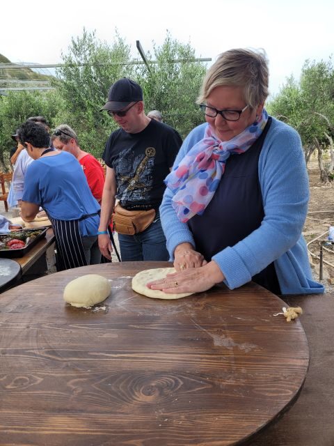 Bake Your Bread Outdoor Workshop - A Closer Look at the Bake Your Bread Outdoor Workshop