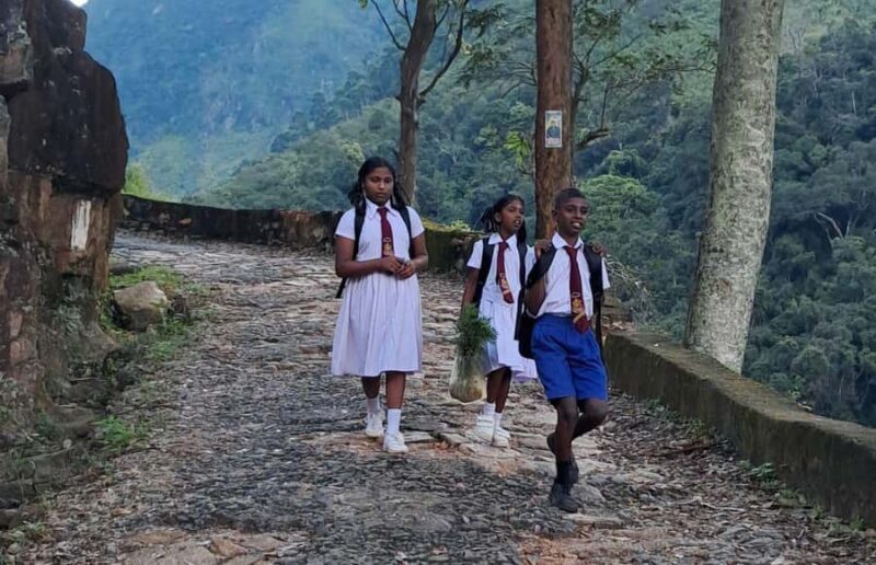 Baker's Bend and Nagrak Village Trail - Key Points