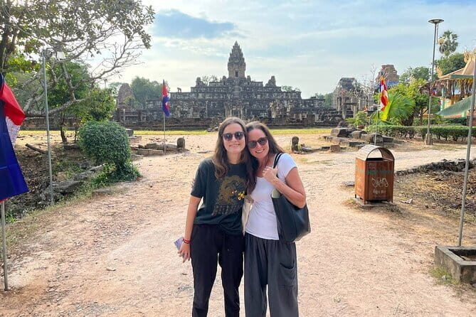 Bakong Temples Group & Floating Village - Key Points