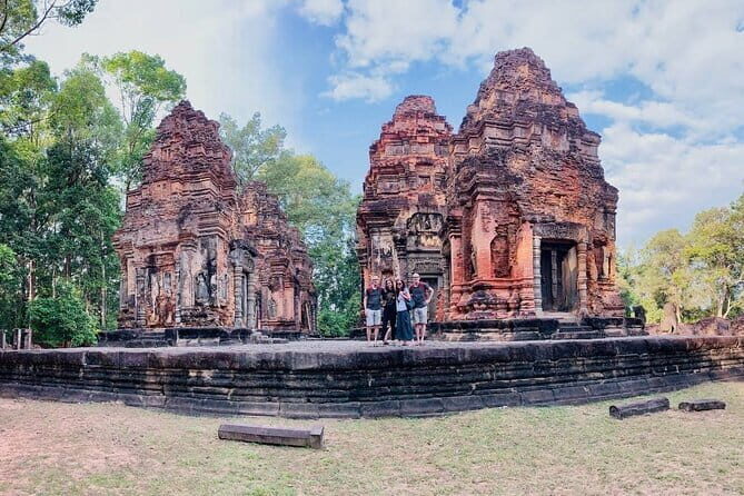 Bakong Temples Group & Floating Village - Who Should Consider This Tour?