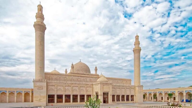 Baku: 2-Day Azerbaijan Tour with Option to Cross to Georgia - Who Would Love This Tour?